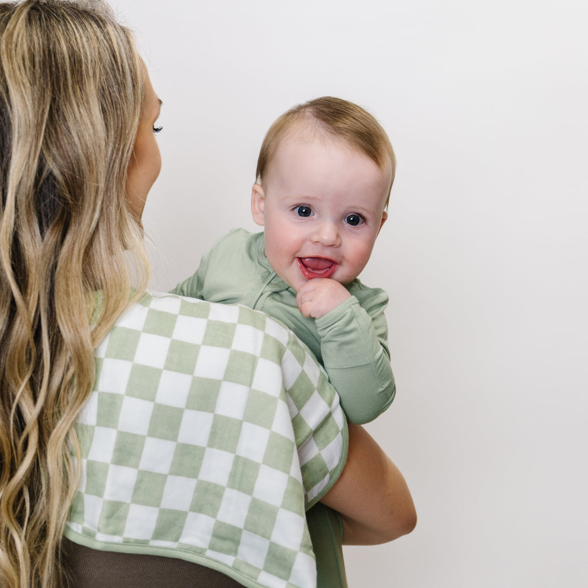 Bamboo Burp Cloth in Matty – Milkmaid Goods